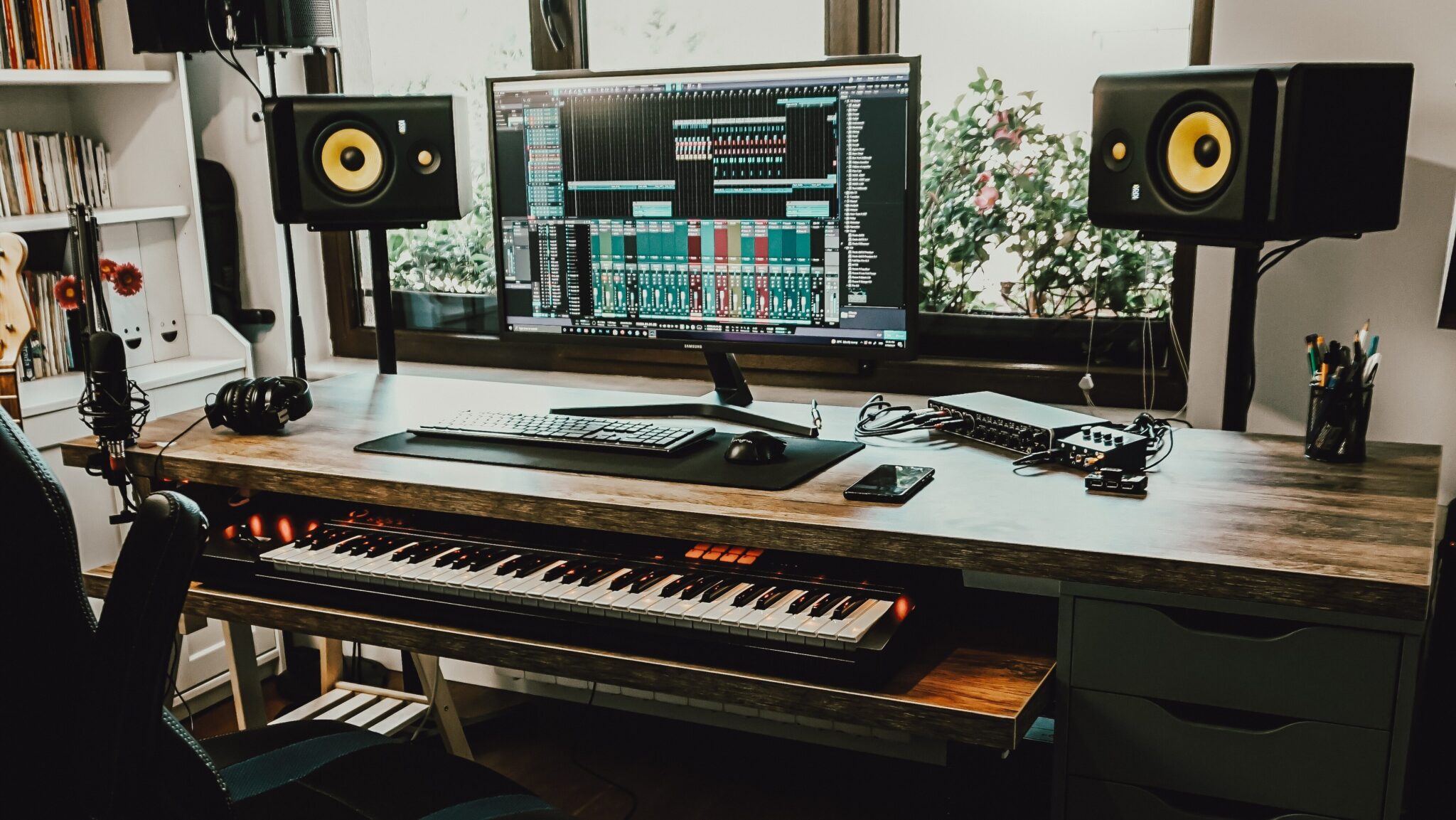 Cómo montar tu primer home studio: Guía para principiantes